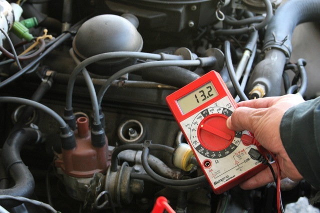What Can Mechanics Tell from a Compression Test? | Kevin's Car Repair LLC